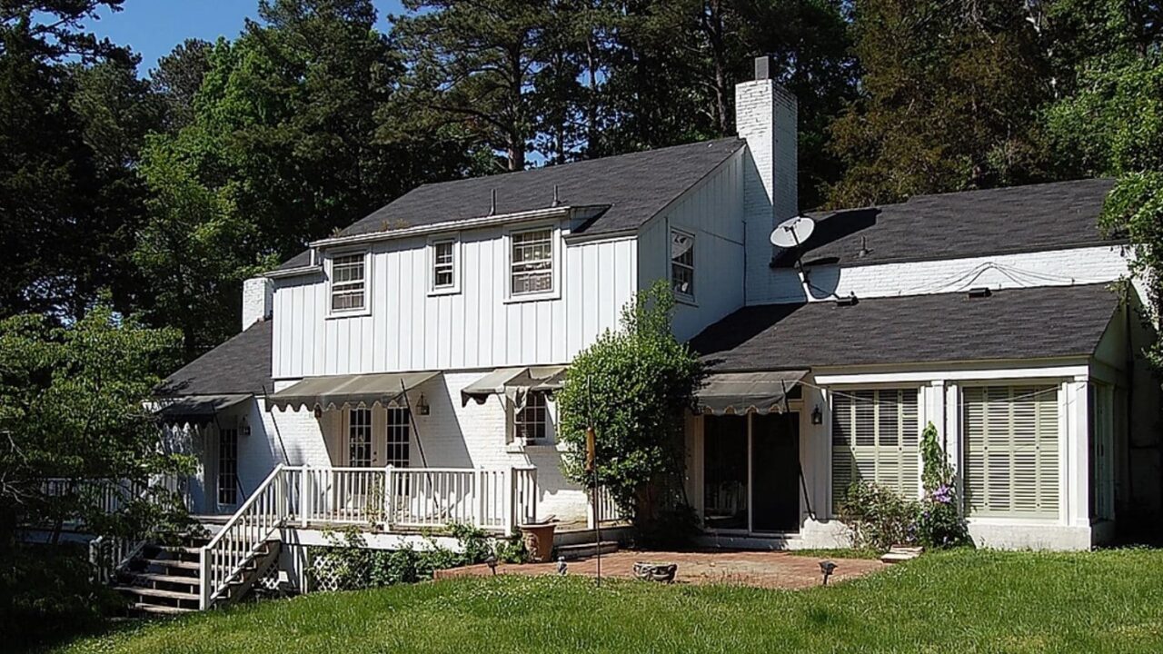 Roof Replacements by Iron Horse Roofing - Quality You Can Trust